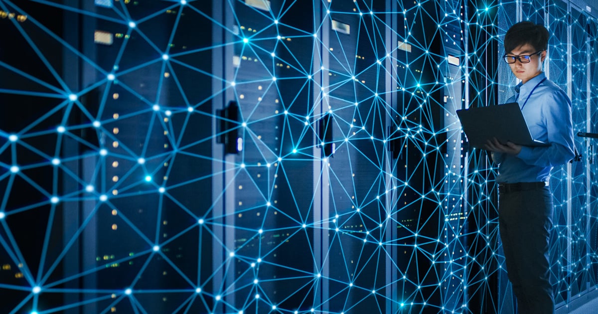 Seamless Data Center Relocation: Navigating Complexity with Confidence