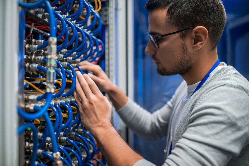 Data Center Cabling Standards and Best Practices - USNet