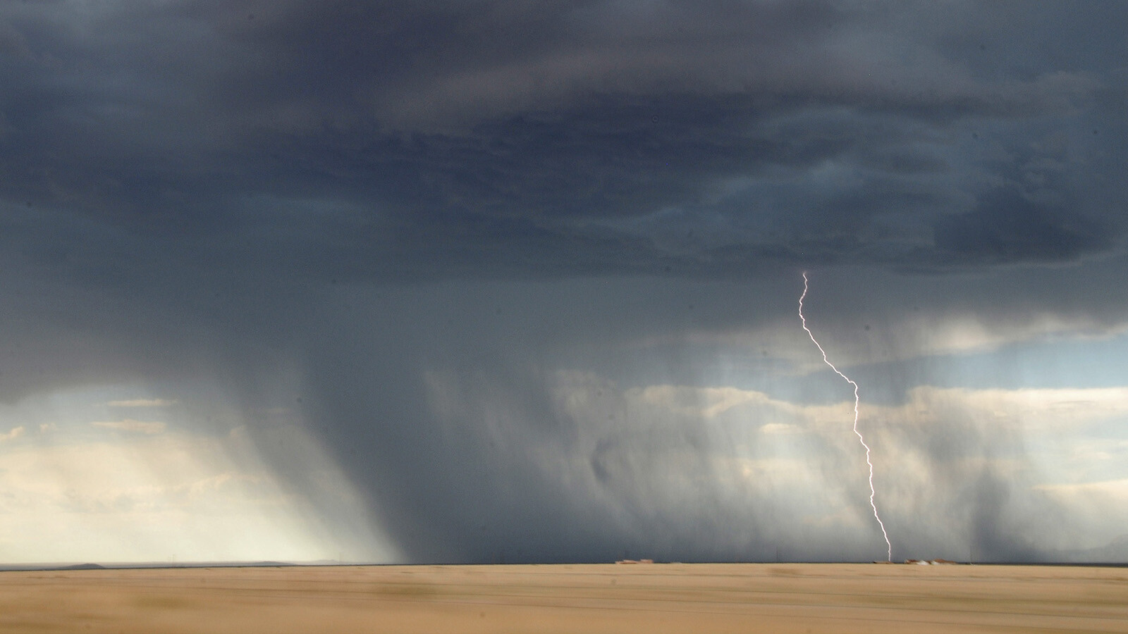 Storm Proofing Your Data Center: Safeguarding Your Business